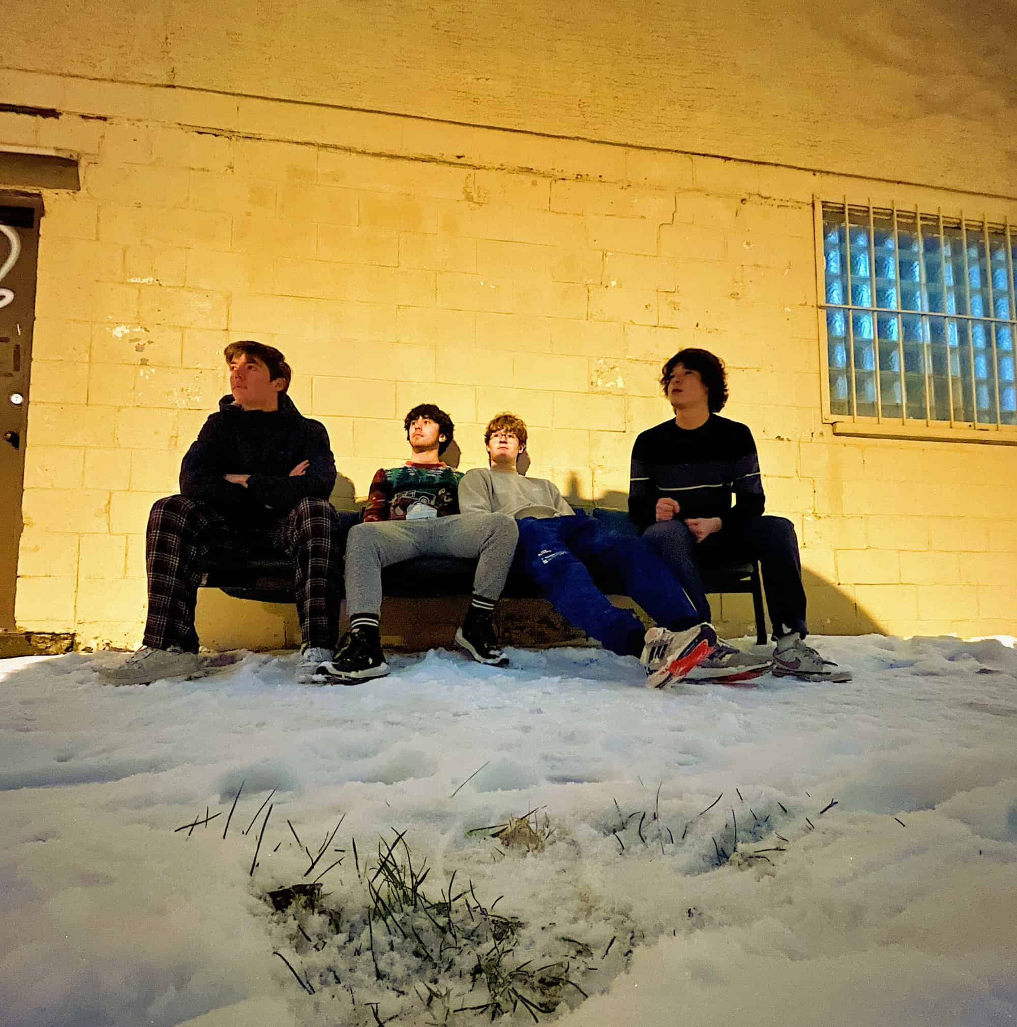 Cousin Simple with Magnolia & Box Seats - Natalie's Grandview